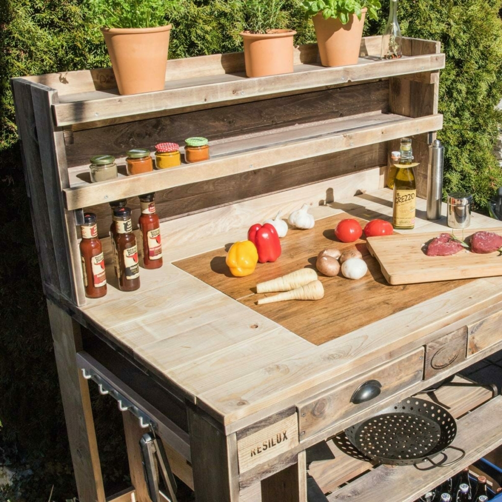 Outdoor Küchen aus Paletten | Aussenküchen & Grilltische